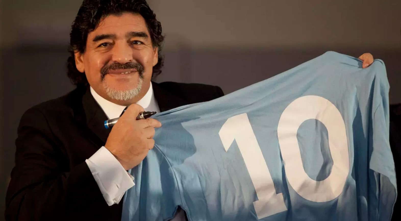 La Fiscalía suspendió el juicio de Maradona | Chisme